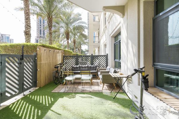 Travo Tower B, Travo, The Views. Apartment, 2 Bed for Sale, Dubai