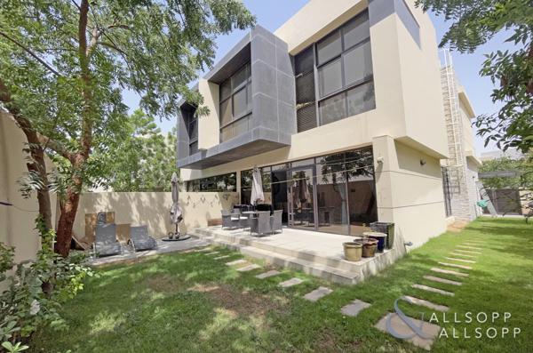 Brookfield, Damac Hills 2. Villa, 3 Bed for Sale, Dubai