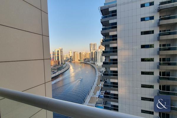 1 Bed Apartment to Rent in Mayfair Tower, Business Bay.