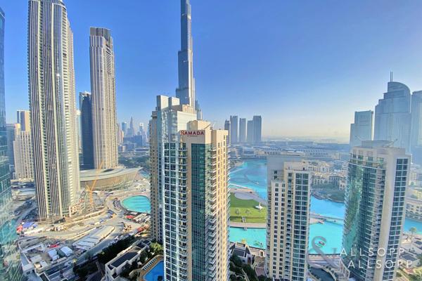 29 Burj Boulevard, Downtown Dubai. Apartment, 2 Bed for Sale, Dubai