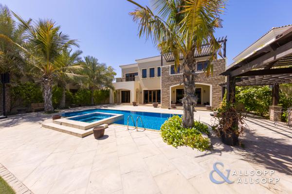 Lime Tree Valley, Jumeirah Golf Estates.5 Bed Villa for Sale, Dubai