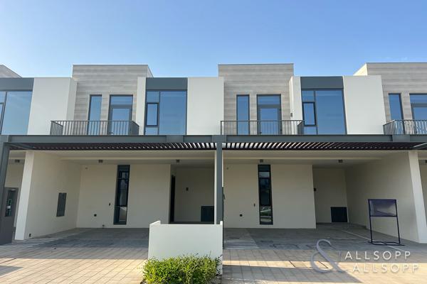 Sun, Arabian Ranches 3.3 Bed Villa for Sale, Dubai