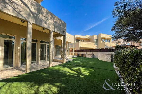 5 Bed Villa to Rent in Saheel 1, Saheel, Arabian Ranches.