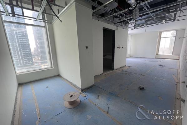 Wind Tower 1, Lake Almas West, Jumeirah Lake Towers. Apartment Studio ...