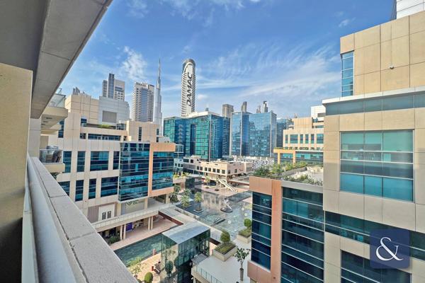 Studio Apartment to Rent in Bay Square Building 9, Bay Square, Business ...